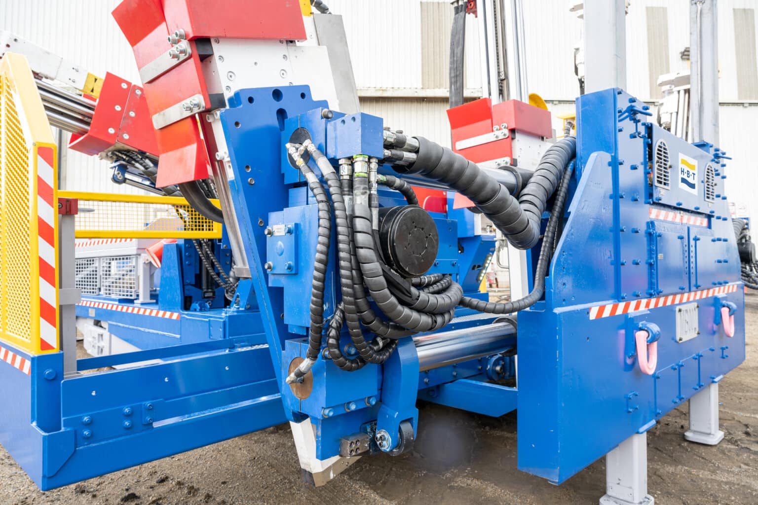 Mobile Bolters: Enhancing Longwall Mining Efficiency